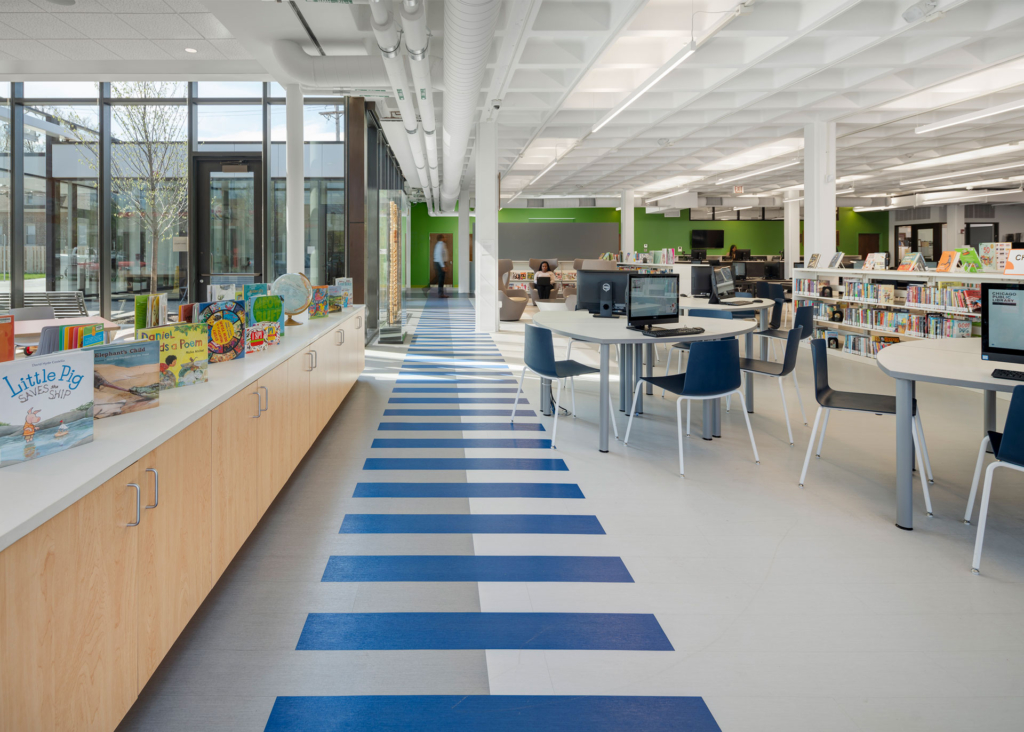 Whitney Young Library - bKL Architecture