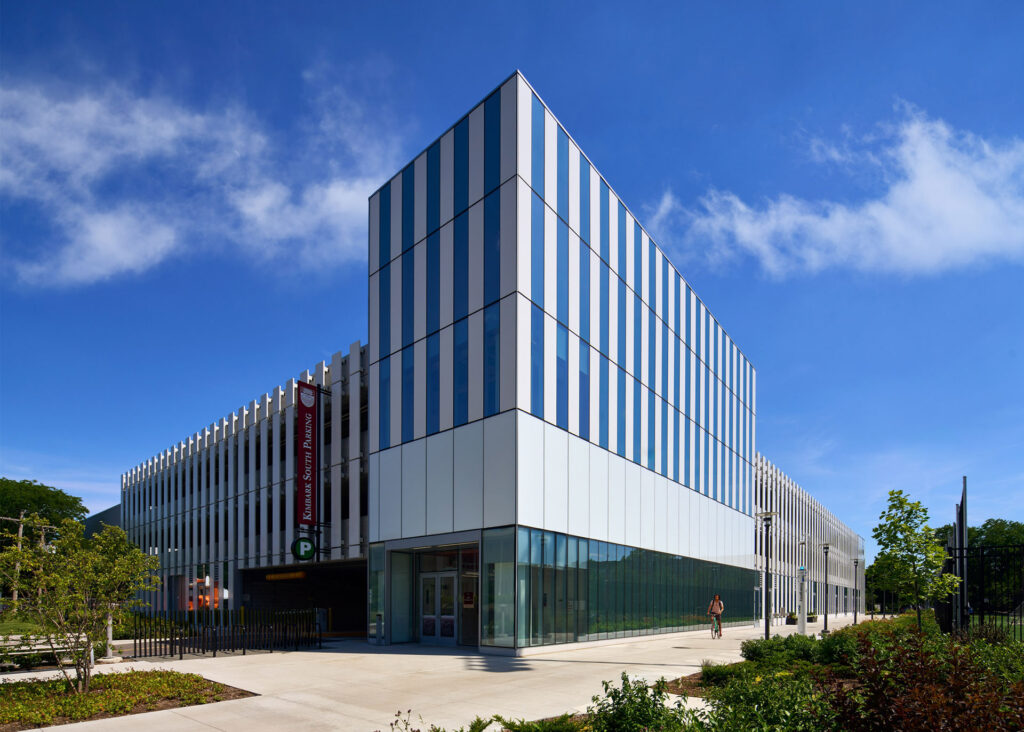 University of Chicago Campus South Mixed-Use Facility - bKL Architecture